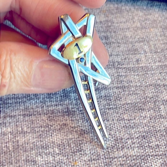 Mary Kay | Jewelry | Mary Kay Ladder Of Success Brooch | Poshmark